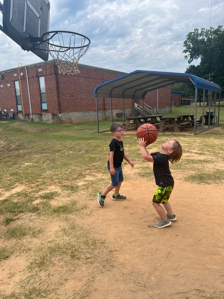 Live Feed | Ackerman Elementary School